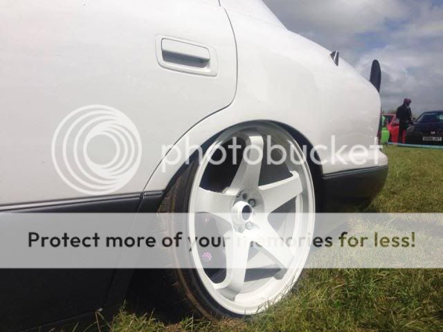 Super PIMP VIP lexus ls400, 2 tone slammed on 19inch rotas ...