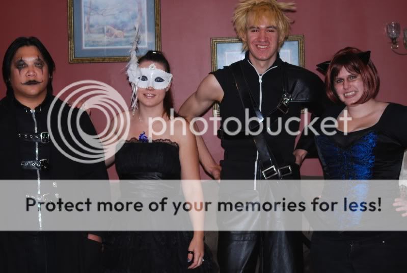 ModelMayhem.com - Your Halloween costume, lets see photos